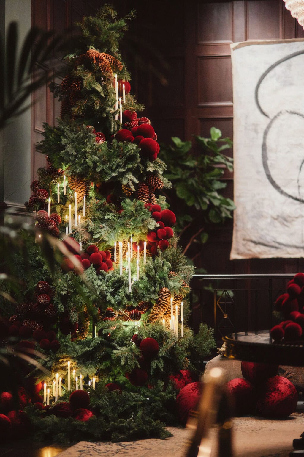 Christmas Tree Decorating Ideas + Trends for 2024 - Jenna Sue Design