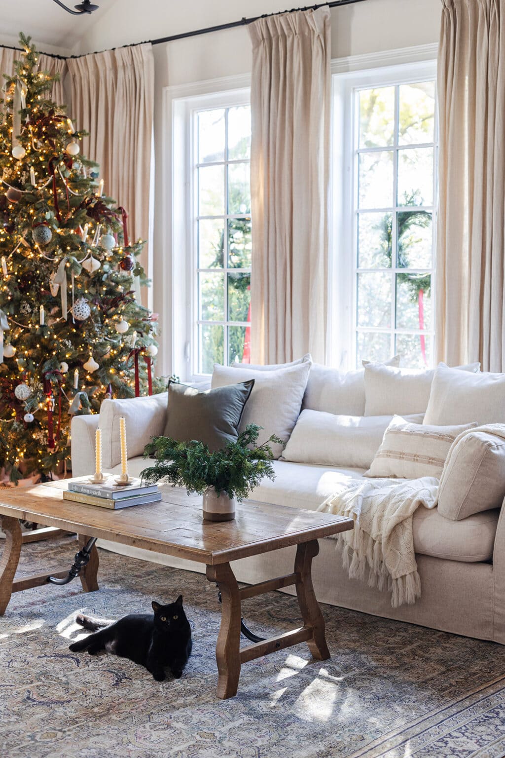 Our 2023 Holiday Home Tour - Jenna Sue Design