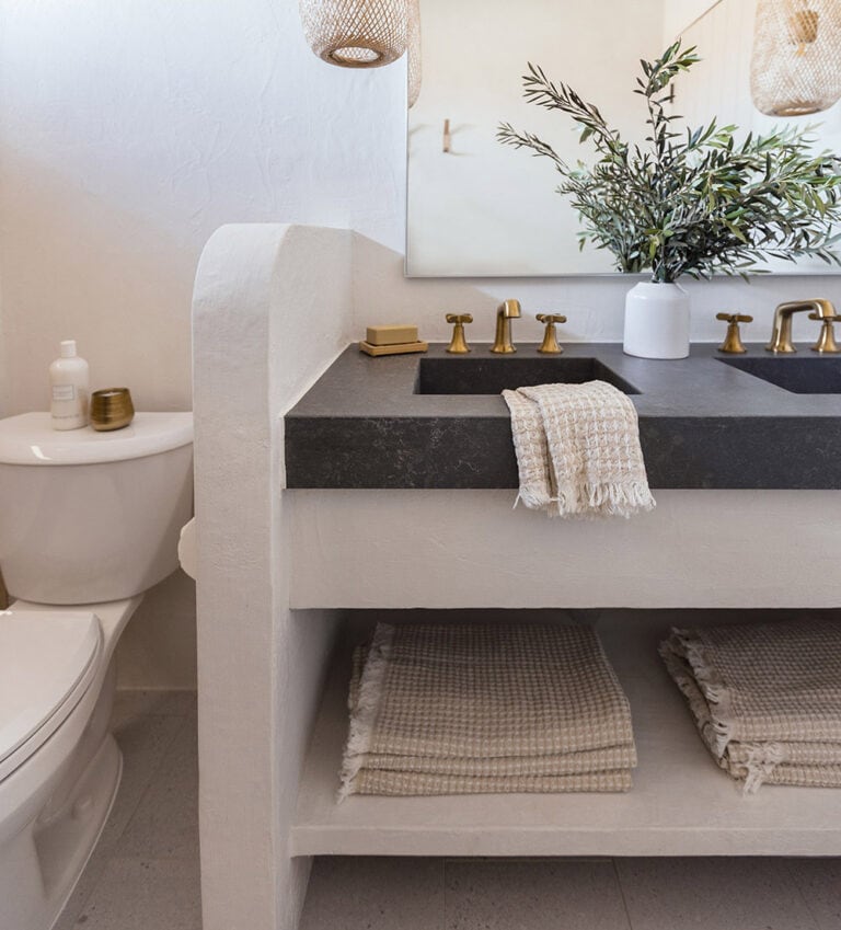 DIY concrete bathroom walls with Microcement - Jenna Sue Design