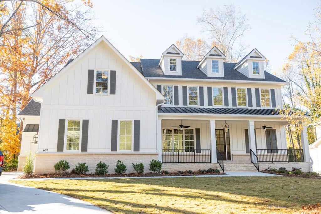 The 10 Best White Exterior Paint Colors - Jenna Sue Design