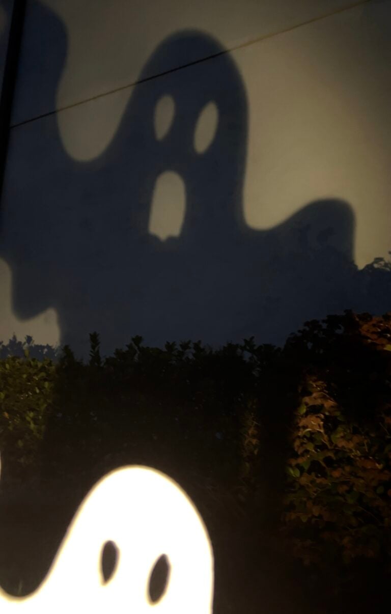 How to make Halloween Ghost Shadows - Jenna Sue Design